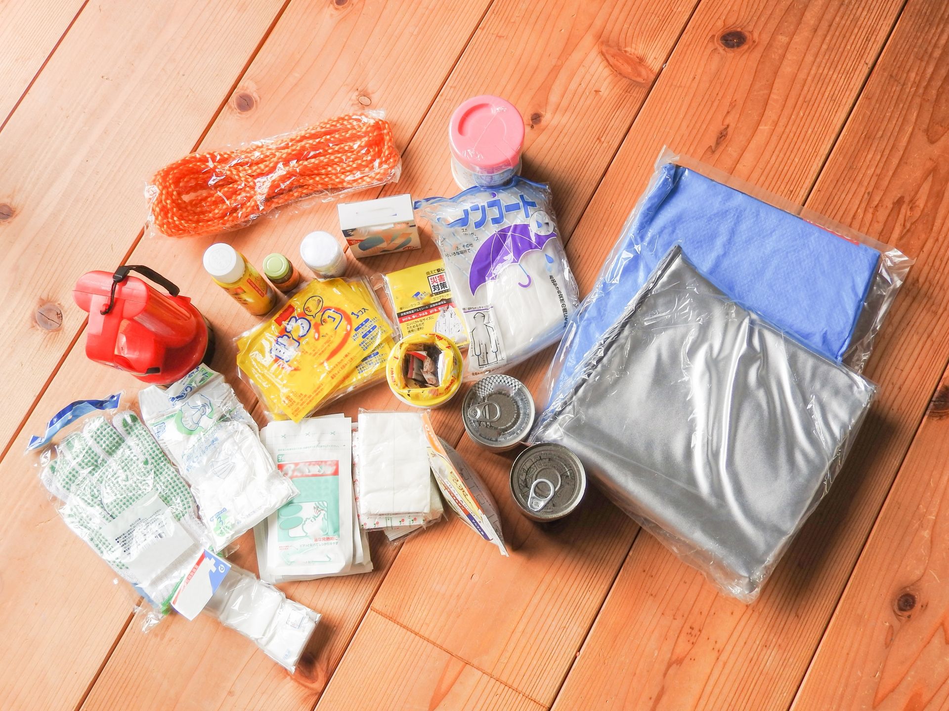 Earthquake Survival Kit Japan at Stanley Blake blog